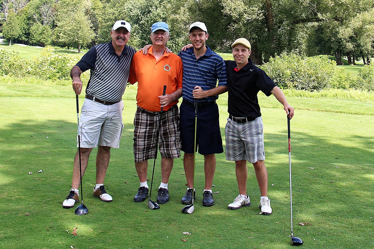 8 Reasons Golf Is The Perfect Activity For Seniors - Fore Putt Golf